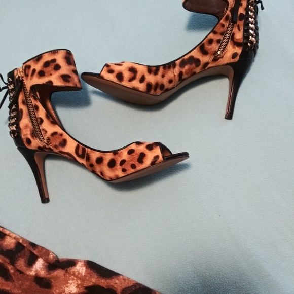Nine West | Shoes | Nine West Leopard Pumps | Poshmark